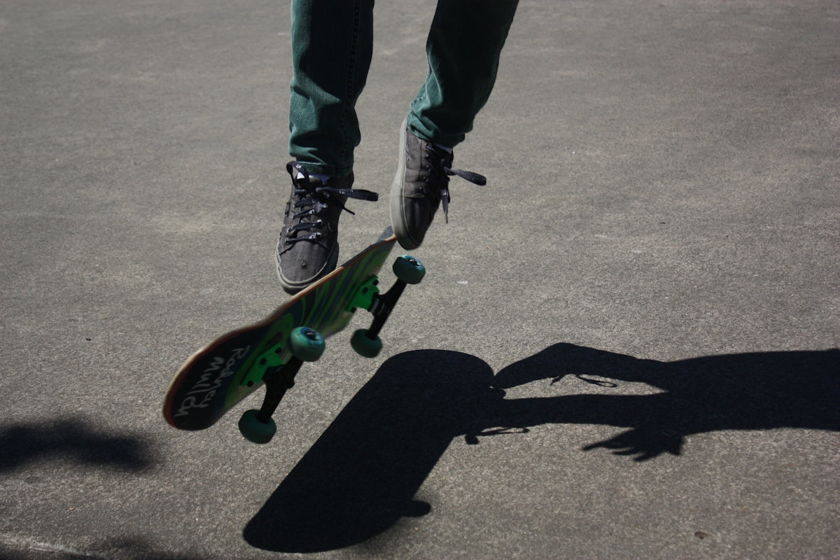 Monet's Masterpiece Reimagined as Fine Art Skateboard Decor – deckarts ...